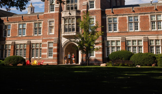 Departments, Offices & Centers - Simpson College